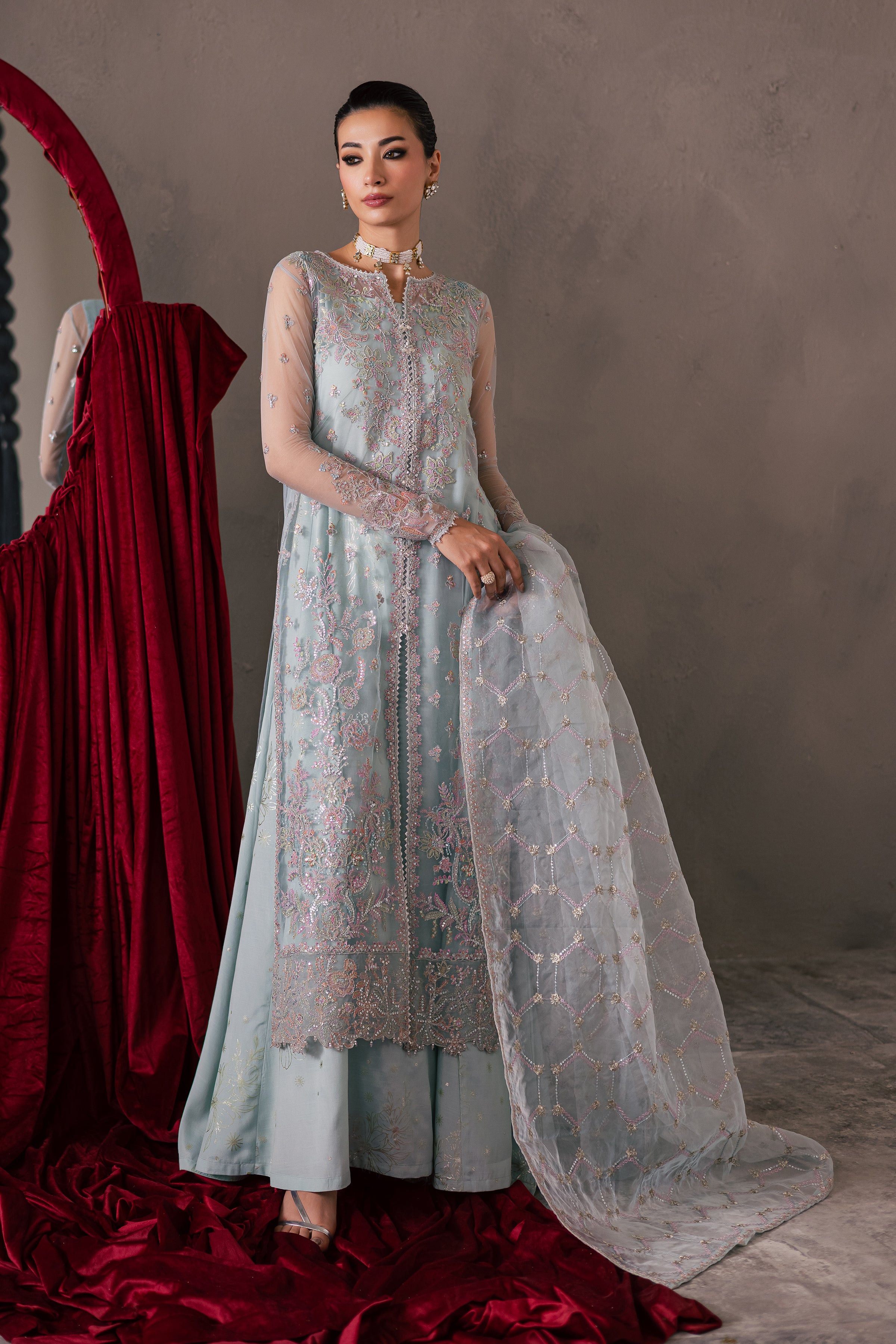Erendale 4Pc - Festive Luxe Pret – BATIK